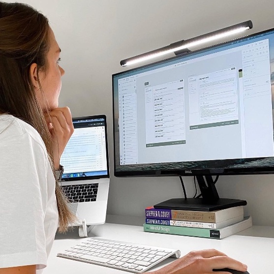 Luminária Monitor Mesa Iluminação Barra Led Tela Computador - Escorrega ...