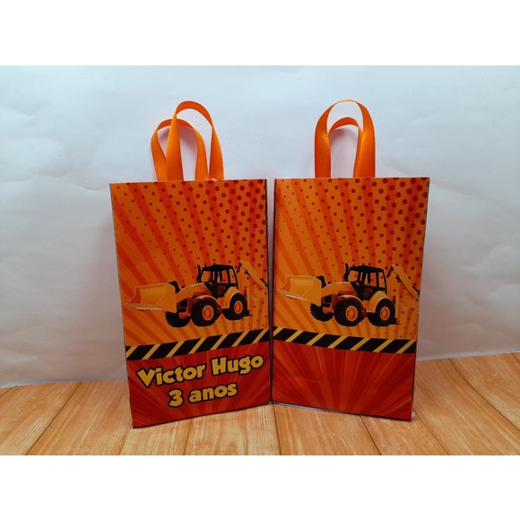 15 Sacolinha Personalizada Trator | Shopee Brasil
