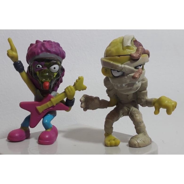 Bonecos em Miniatura dos Personagens da Coleção Mini Zombiezz ...