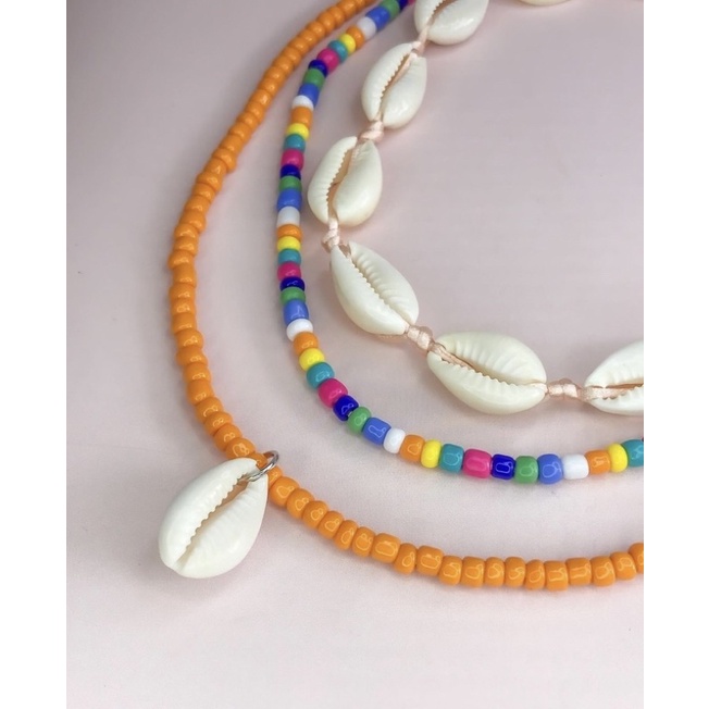 Mix de Colares Praiano Kit Chokers de miçangas coloridas e Búzios cores ...