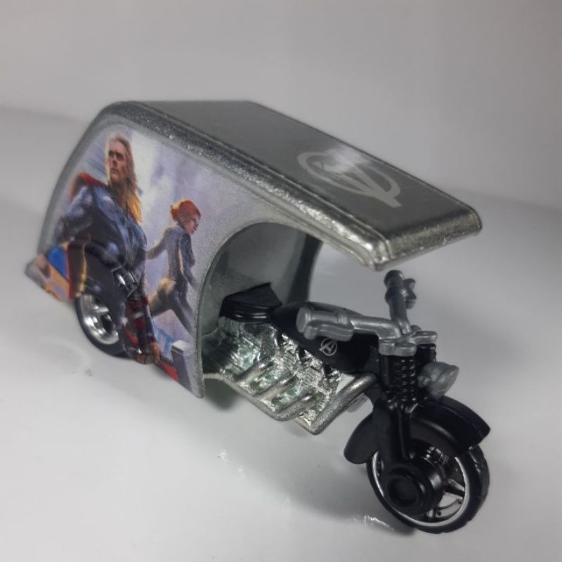 Hot Wheels 3D-Livery Pop Culture Marvel Loose | Shopee Brasil