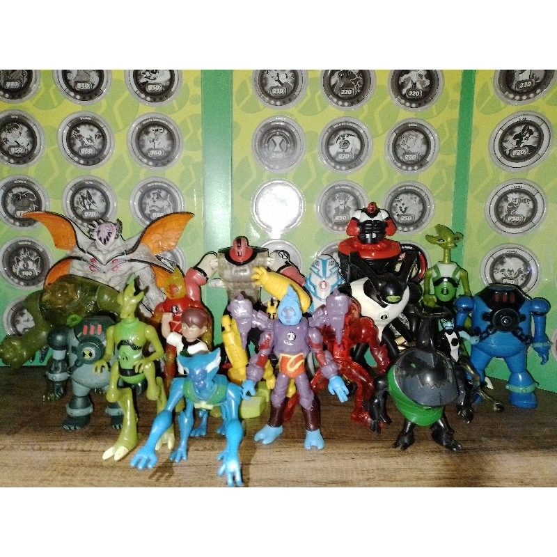 Bonecos Ben 10 Bootlegs/Originais - Desconto no Preço