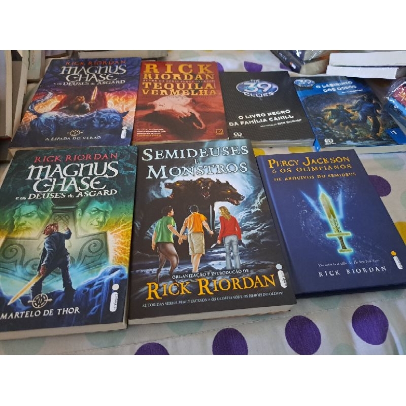 Livros - Rick Riordan - Livros usados em ótimo: O labirinto dos, Percy jackson e os olimpianos ...