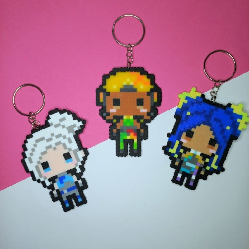 chaveiros de valorant duelistas | jett, raze e neon. - Escorrega o Preço