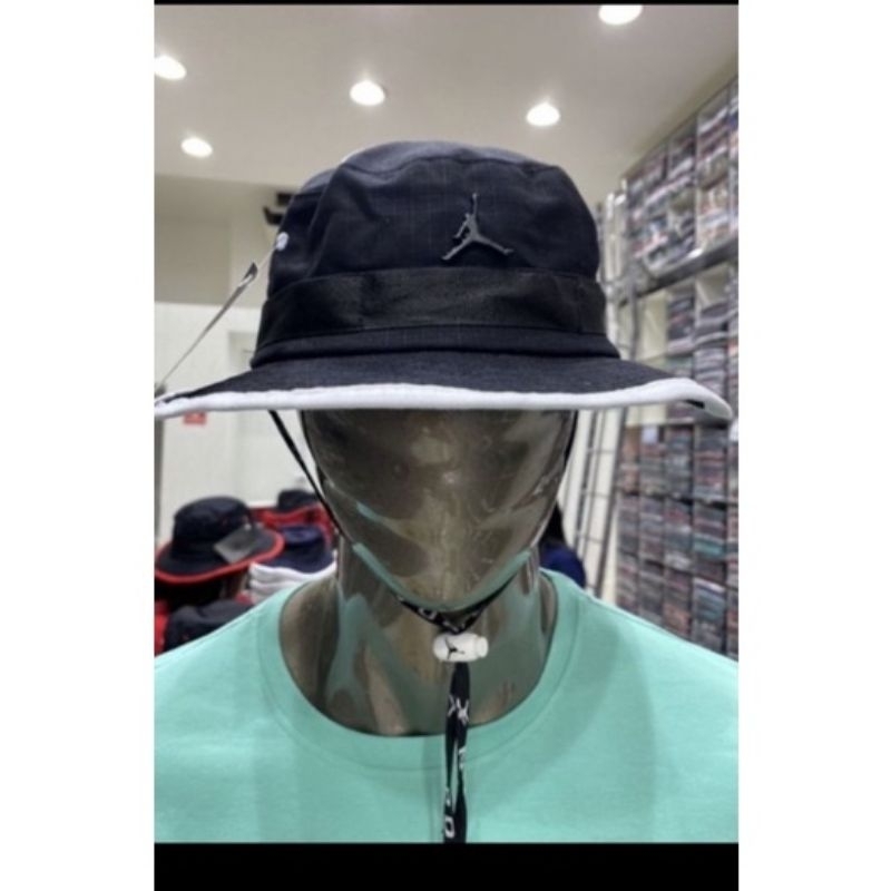 Chapéu bucket Jordan/ DE CORDÃO NBA AJUSTÁVEL - Escorrega o Preço