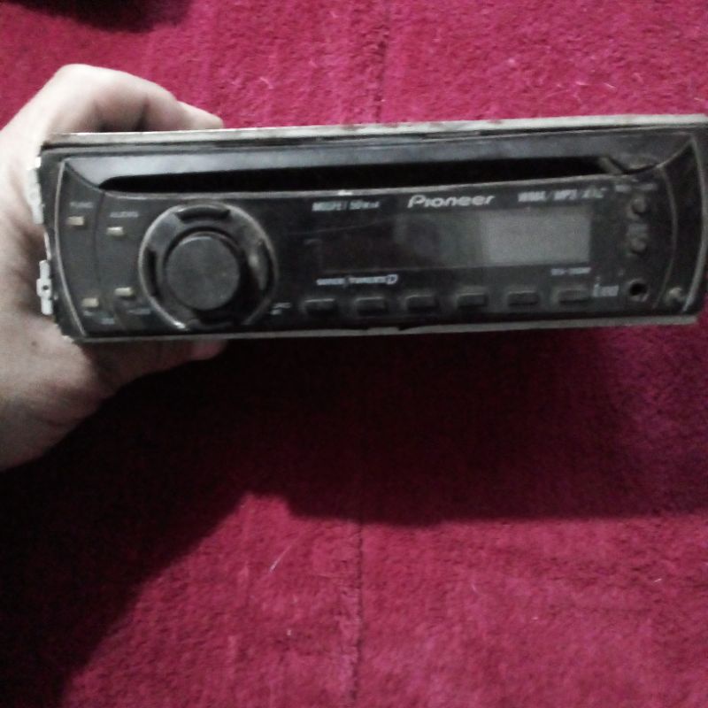 Radio carro pionner deh 1180 mp nao sei se funciona peguei assim conforme as fotos | Shopee Brasil