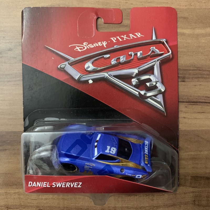MATTEL - Disney Pixar Cars - DANIEL SWERVEZ - #19 - Carros 3 - Cartela ...