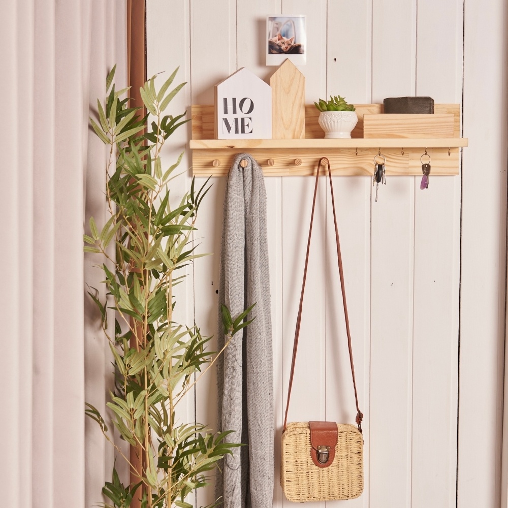 Cabideiro organizador de entrada com porta chaves e prateleira | Shopee Brasil