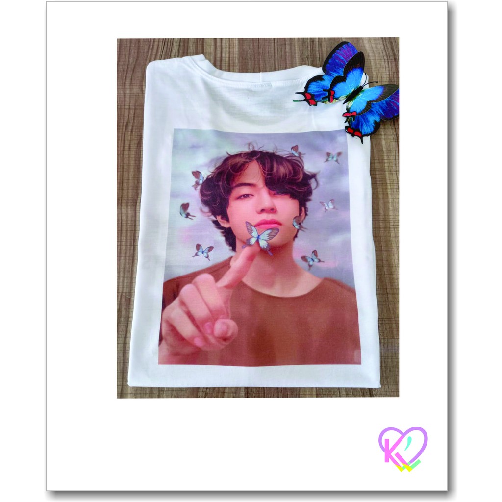 Camiseta basica Tae ( BTS ) Grupo Kpop Fanart com borboletas | Shopee ...