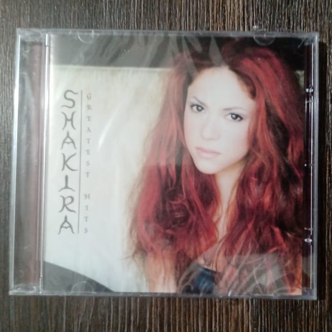 Shakira CD Greatest Hits - Novo (Lacrado) | Shopee Brasil