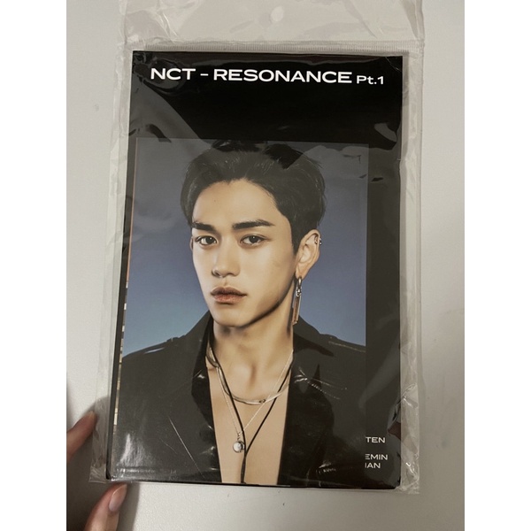 [NCT] Resonance Postcard + Photo Frame Set (Lucas) | Shopee Brasil