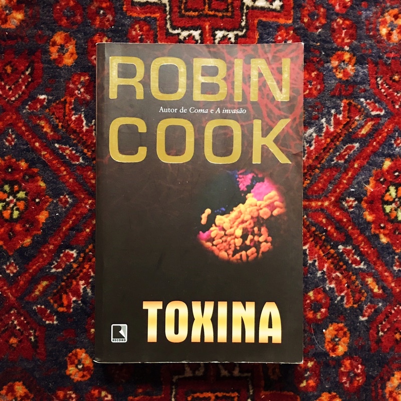 Livro: Toxina - Robin Cook | Shopee Brasil