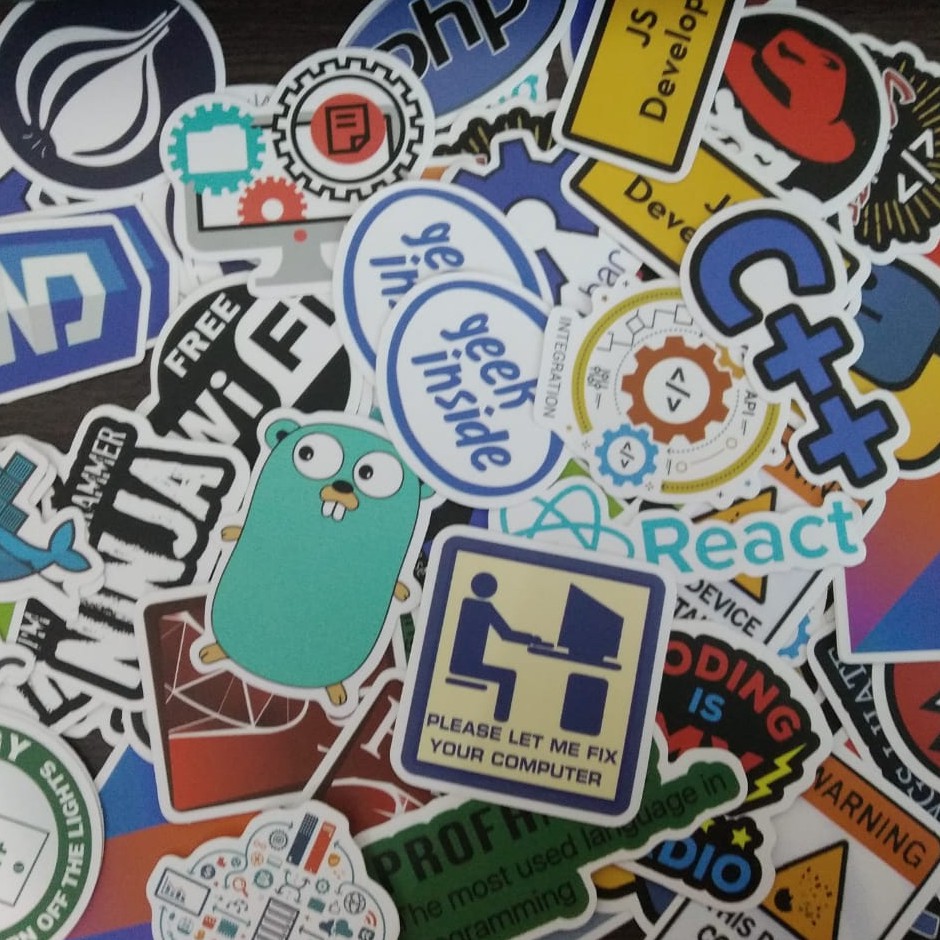 Adesivo para notebook Tecnologia e Linguagens de Programação (40 ao 47 ...