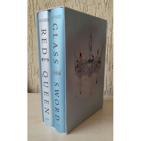 Box: Red Queen, Glass Sword- Victoria Aveyard | Shopee Brasil