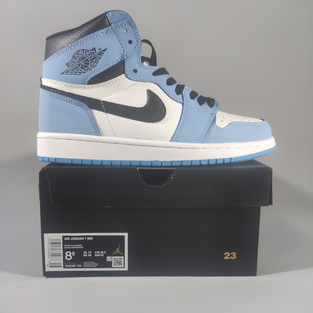 Nike Air Jordan 1 Retro High OG " University Blue " Blanco Azul Hombres ...