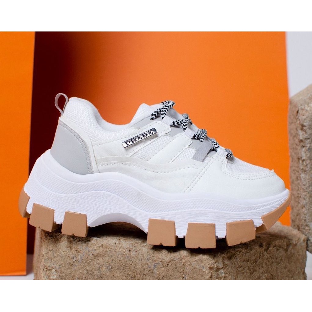 Tenis blogueira feminino prada | Shopee Brasil