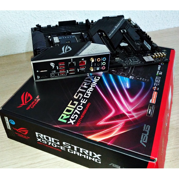 Placa Mae gamer Asus Rog Strix X570-e Gaming Ddr4 Am4 leia a descrição ...