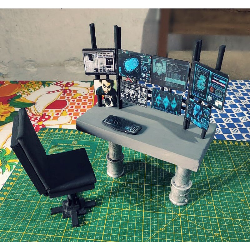 batcomputador miniatura miniature diorama Batman batcomputer | Shopee ...