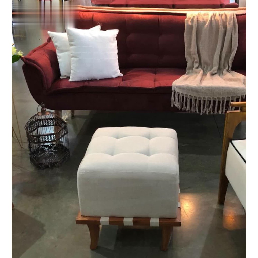 Puff Quadrado Lara Linho Claro Com Pés Em Madeira | Shopee Brasil