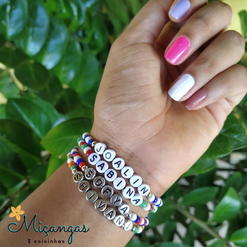 Pulseiras Integrantes Do Now United Sabina Shivani Joalin Sofya ...