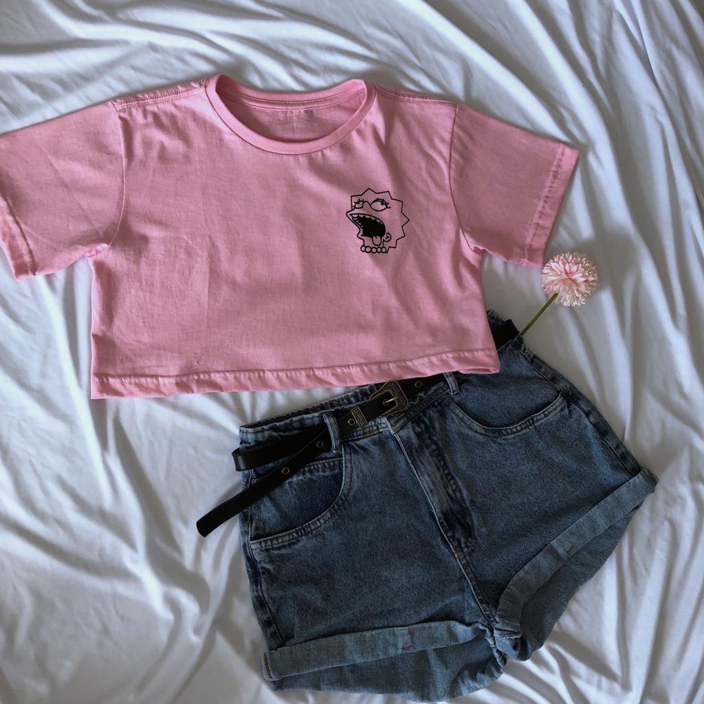 Conjunto short mom jeans + cropped Lisa Simpsons | Shopee Brasil