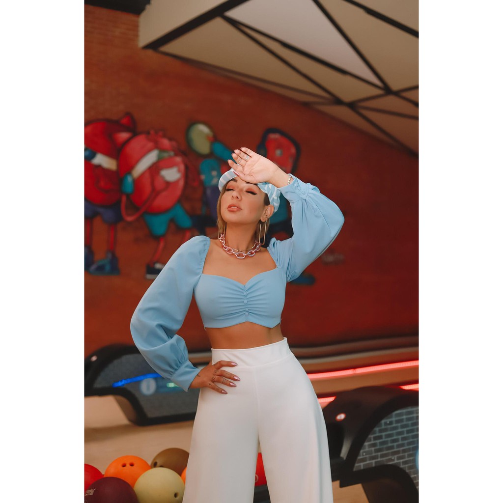 Top Cropped manga longa bufante Azul claro azul purist blogueira ...