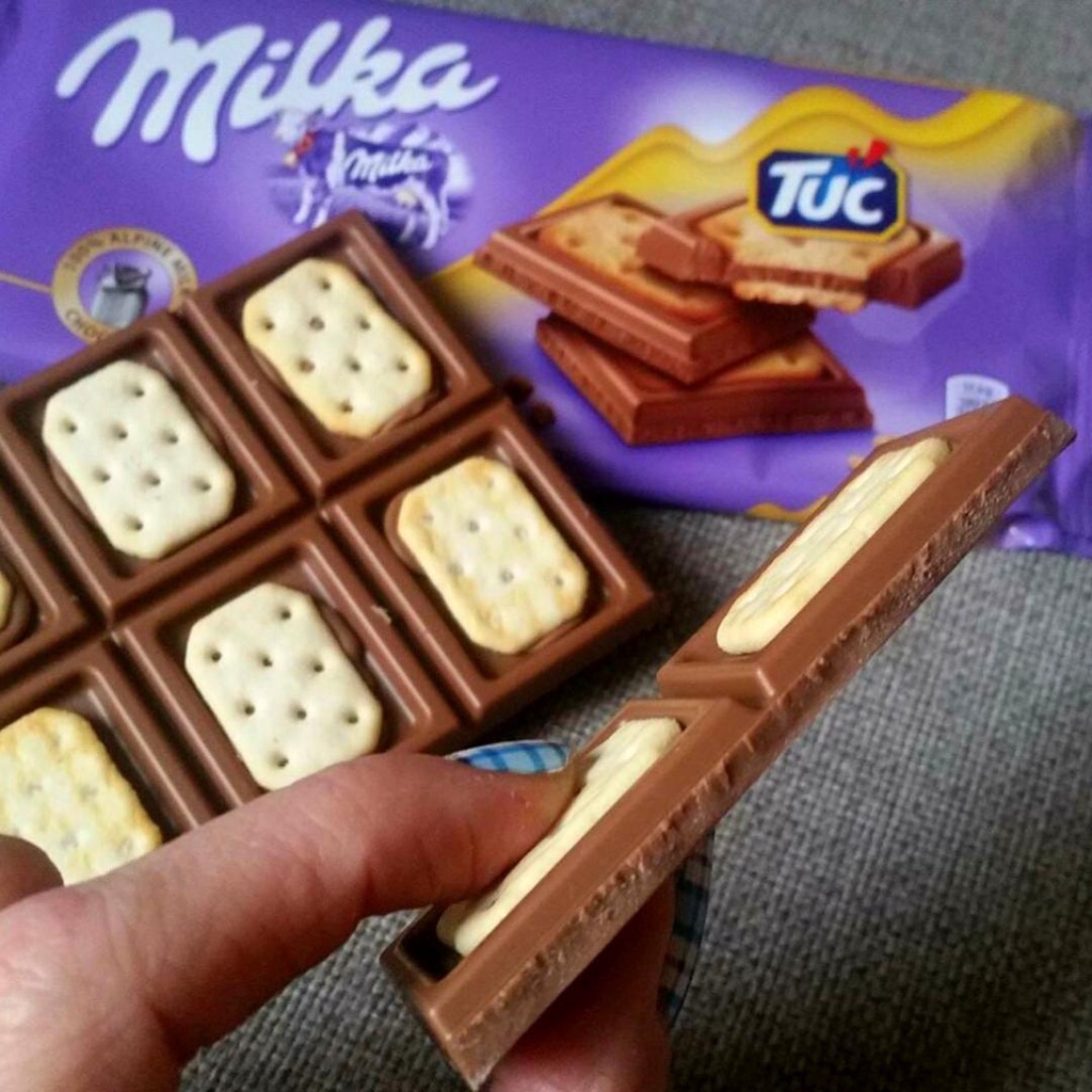 Chocolate Milka TUC 87g | Shopee Brasil