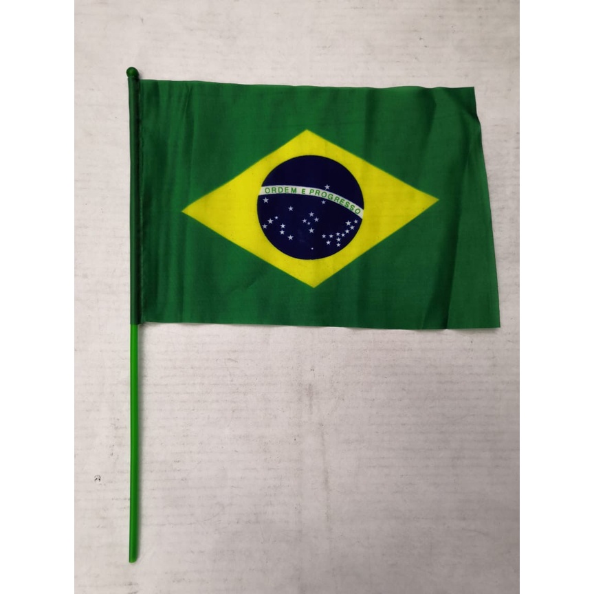 Mini Bandeira do Brasil | Shopee Brasil