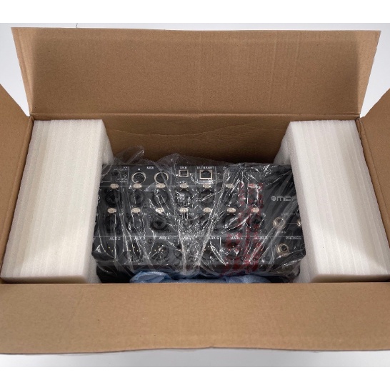 Midas MR18 18-channel Tablet-controlled Digital Mixer Brand New Seal ...