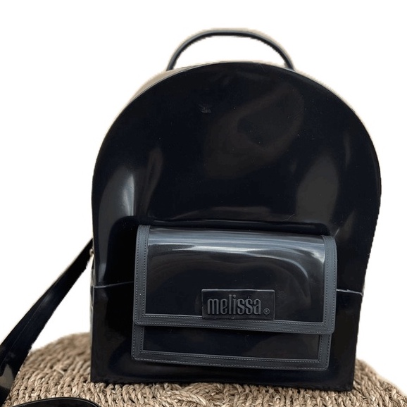 Mochila Feminina Bolsa Melissa Stilo Costas com Bolso de abotoar ...