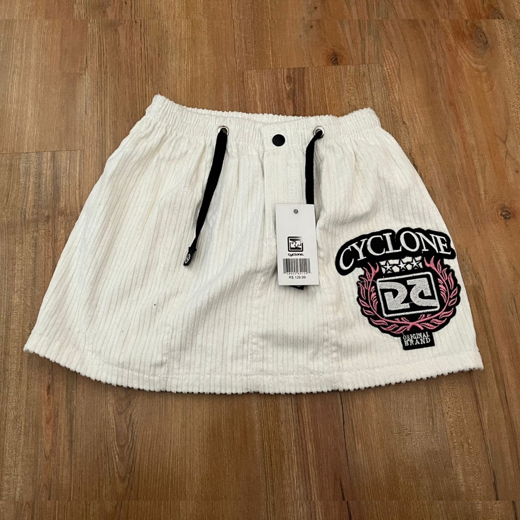 Saia Cyclone Branca Logo Circular Branco Preto e Rosa | Shopee Brasil