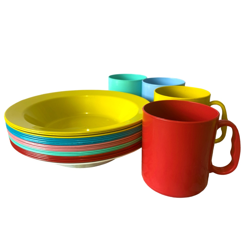 Copos e prato de plástico 20 pçs kit escolar reforçado | Shopee Brasil