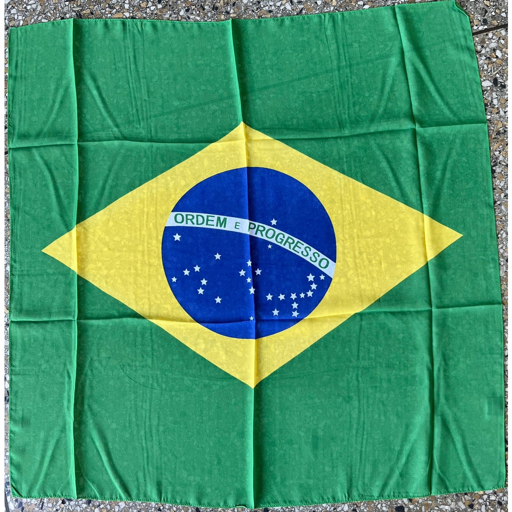 Bandeira Pequena Brasil Seleção Brasileira 70 x 70 cm | Shopee Brasil
