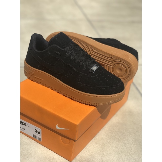 Tenis AF1 Air Force Low Camurça Todo Preto Camurça Lindo e Confortavel ...