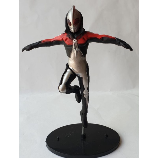 Figura Dark Ultraman Raridade PVC - Escorrega o Preço