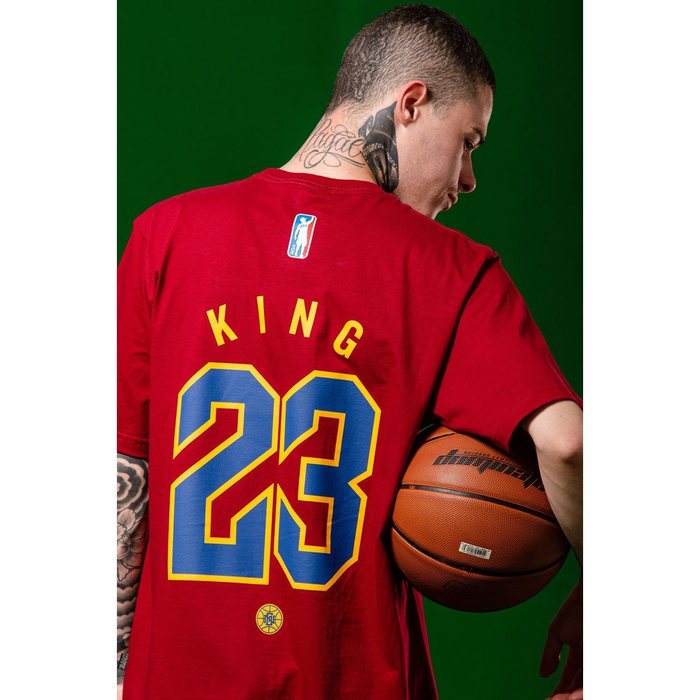 Camiseta Chronic King 23 - Acompanha Adesivos | Shopee Brasil
