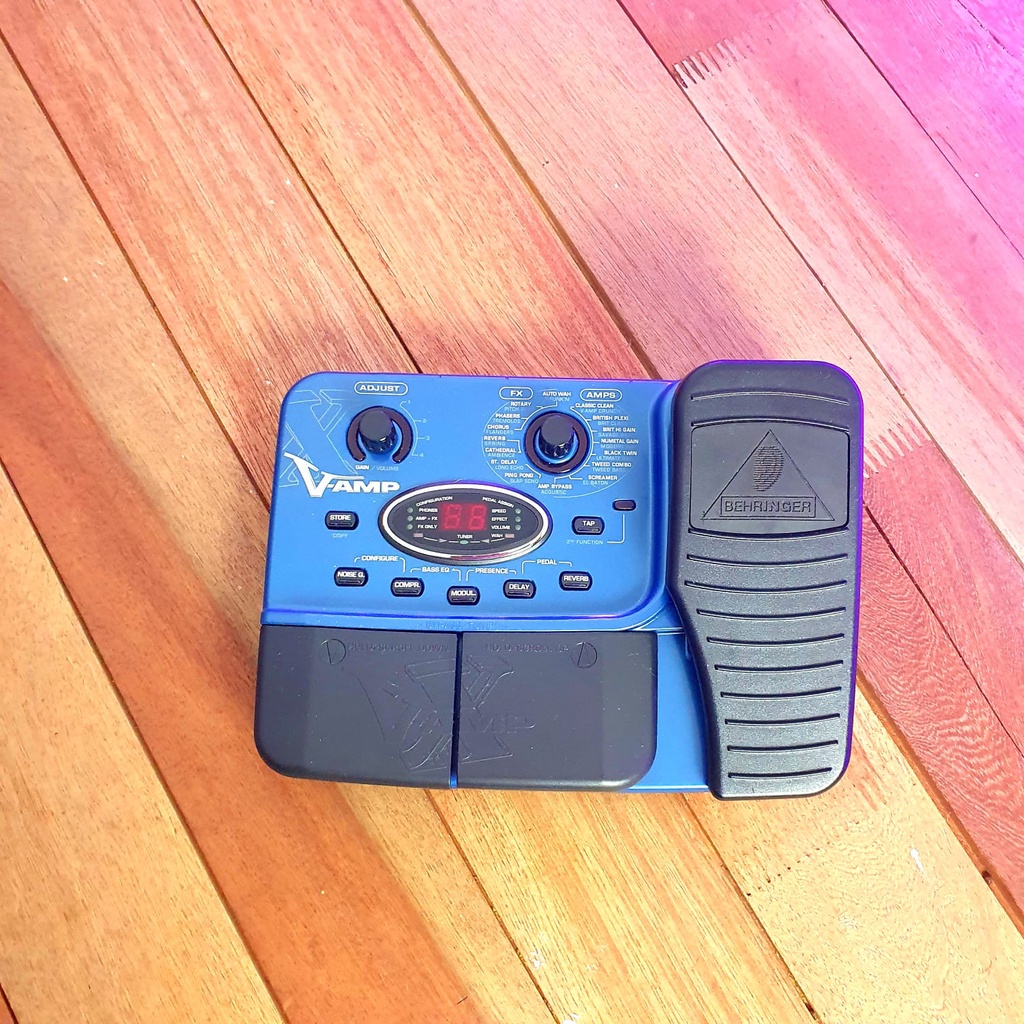 PEDALEIRA BEHRINGER V AMP X - USADA | Shopee Brasil