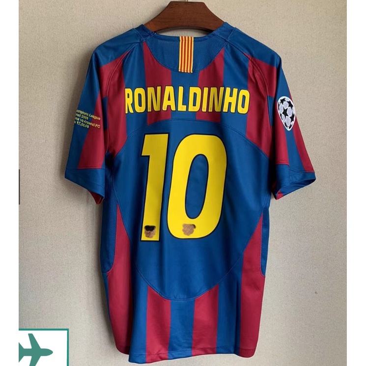 05-06 Barcelona RONALDINHO Retrô De Alta Qualidade - Escorrega o Preço