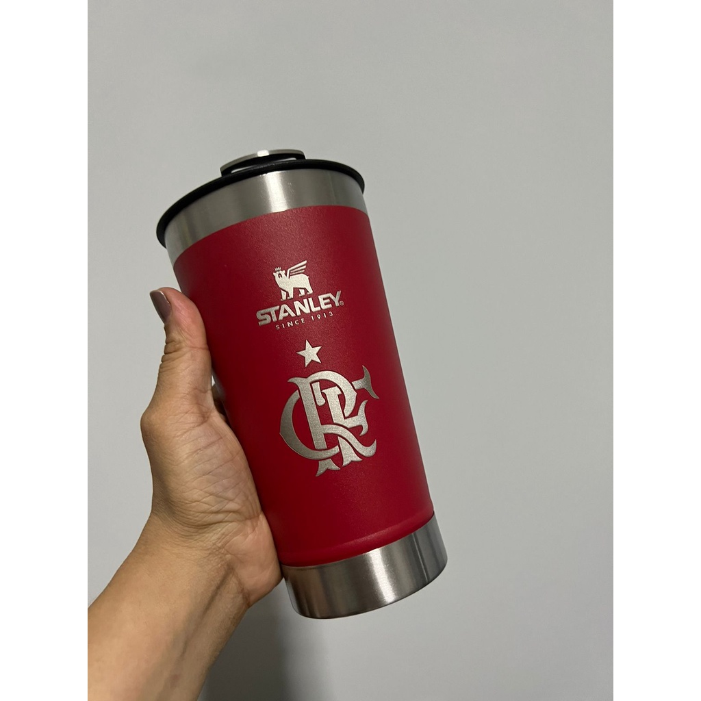 Copo 473ml com tampa PERSONALIZADO FLAMENGO e NOME - Desconto no Preço