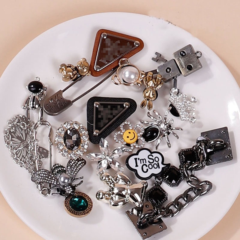 Moda Punk Jibitz Croc Corrente De Diamante Encantos Alfinetes De Metal ...