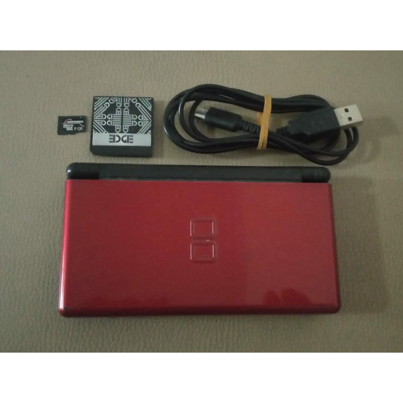 Nintendo DS Lite CFW 4gb NDS Maroon Para Venda Como É - Escorrega o Preço